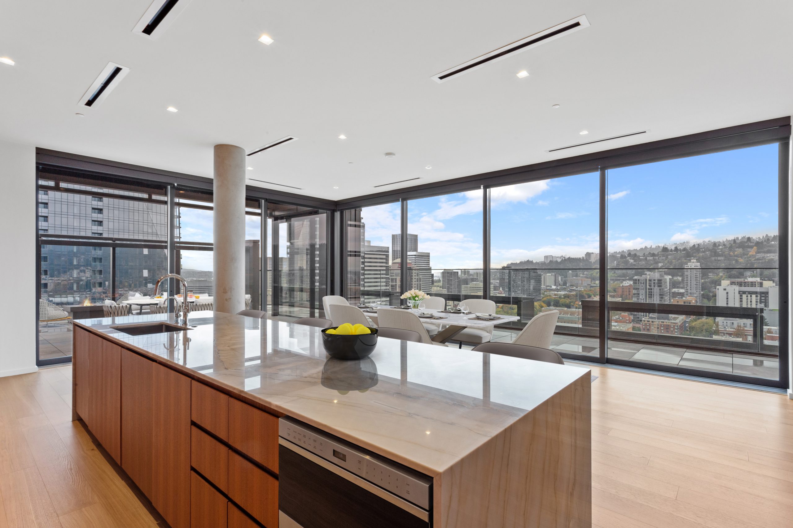 Luxury Apartments & Penthouses in Portland, OR | Residences