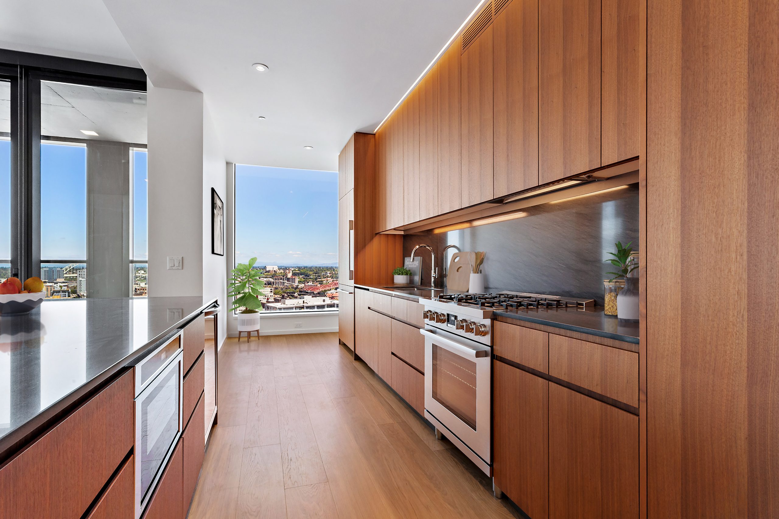 Luxury Apartments & Penthouses in Portland, OR | Residences